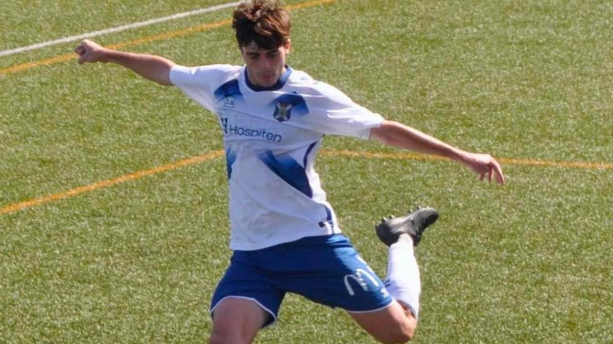 Alejandro Poch: La joven promesa canaria que se alza con el Balón de ...